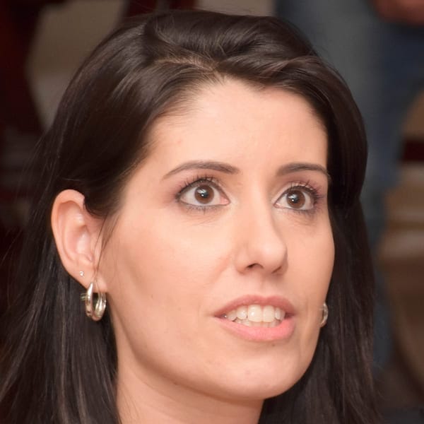 Maria Paula Marques, Autor em Nós Tentantes